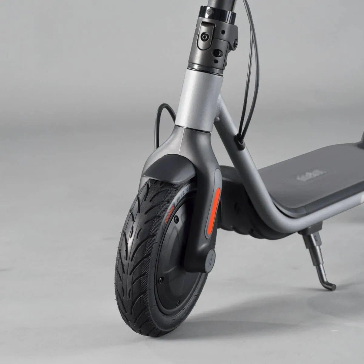 Ninebot by Segway KickScooter D18W